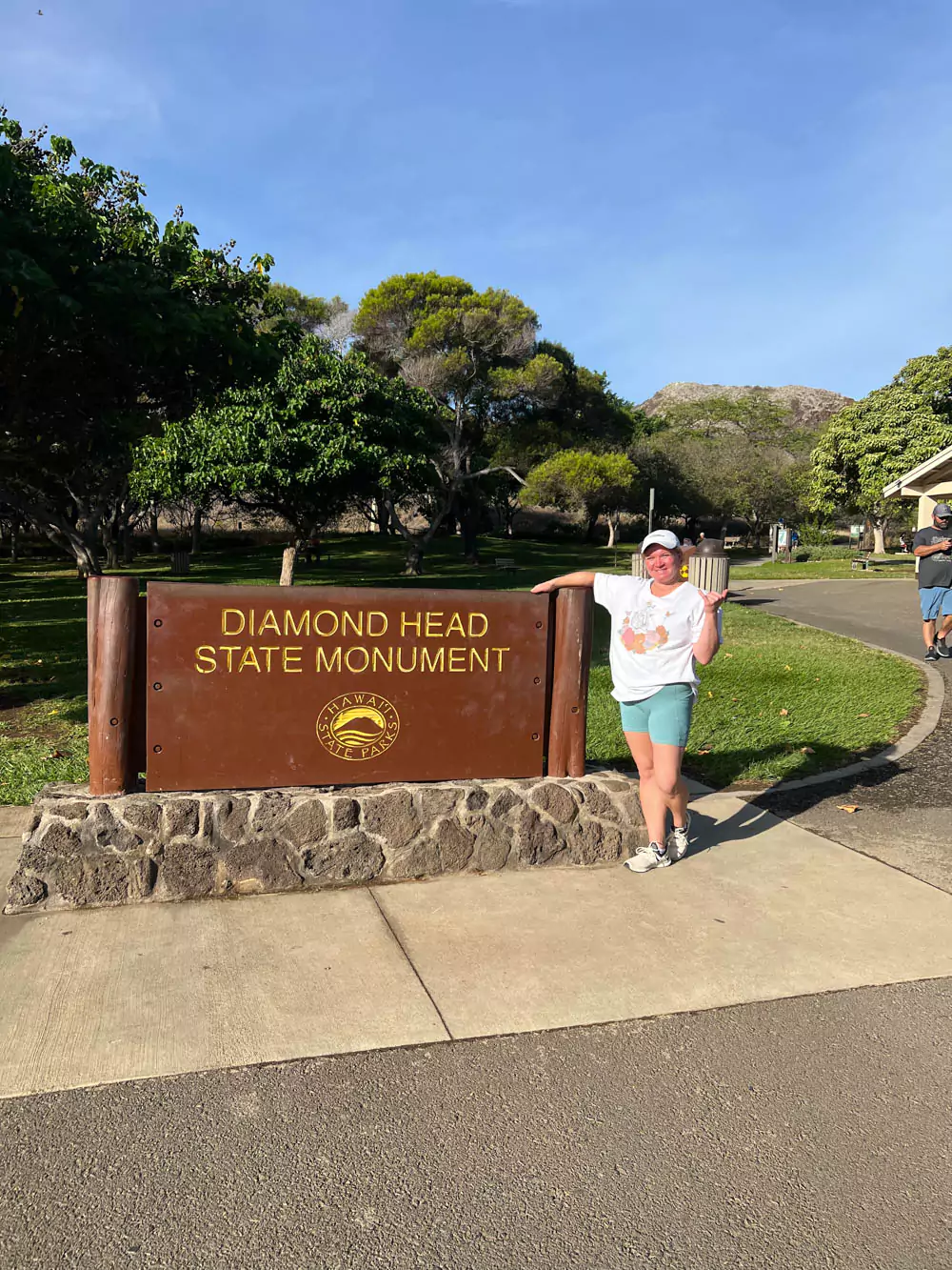 Hiking Diamond Head State Monument